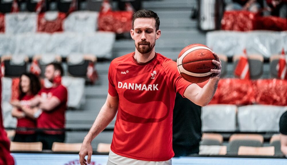 Daniel Mortensen høster personlig hæder - Fullcourt